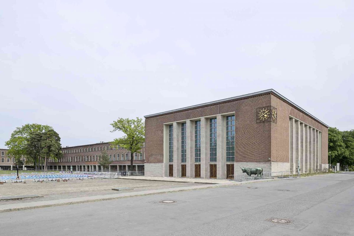Olympiapark Berlin - Large gymnasium - TIMM FENSTERBAU